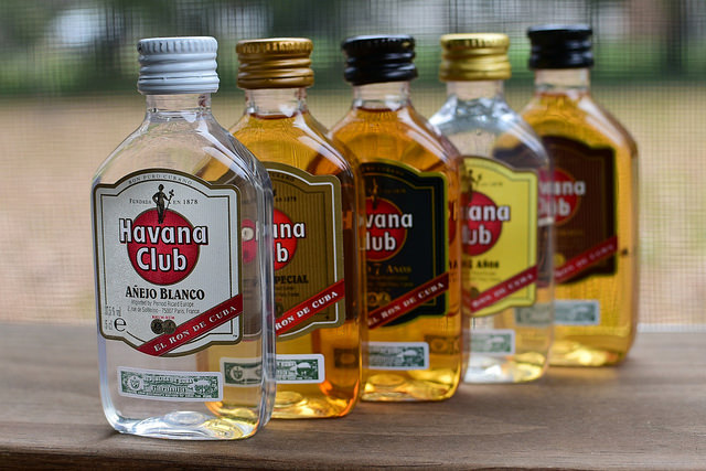 Découvrir l'histoire du rhum cubain.